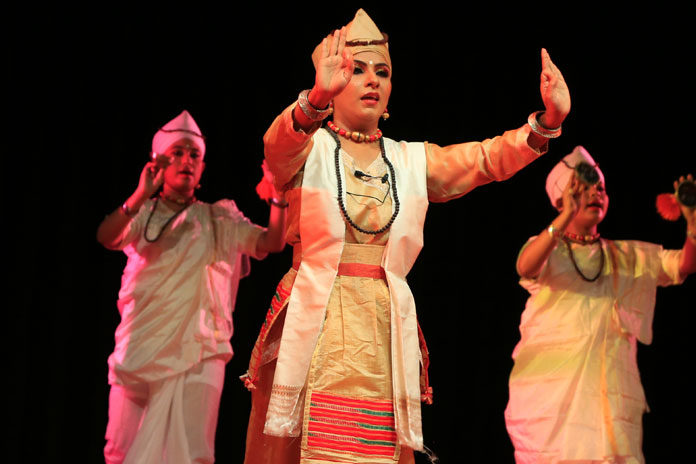 Hiranmayee's blog: “Oja-Paali” the ancient mirror of Assamese Folklore