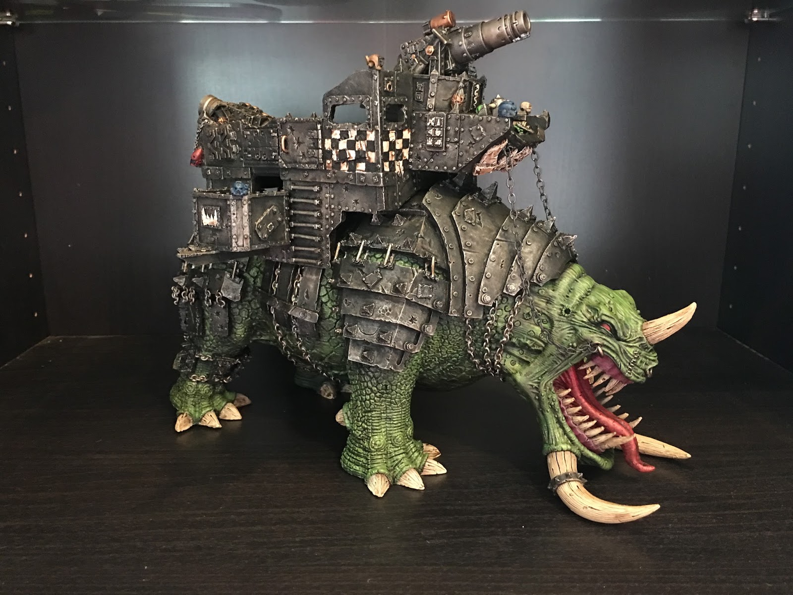 Battle Bunnies: Ork Gargantuan Squiggoth