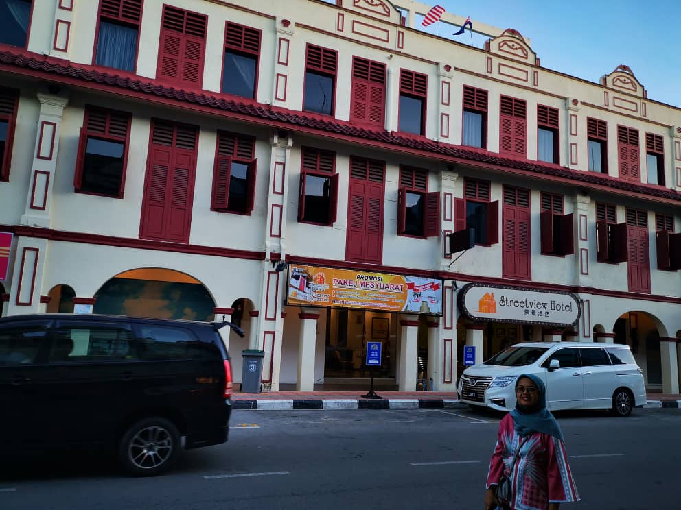 Jalan-Jalan di Muar Mural Street (Muar Cultural Walk)