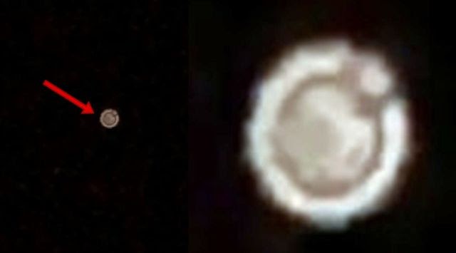 Pilot films bright object which stays stationary at 10,000 feet