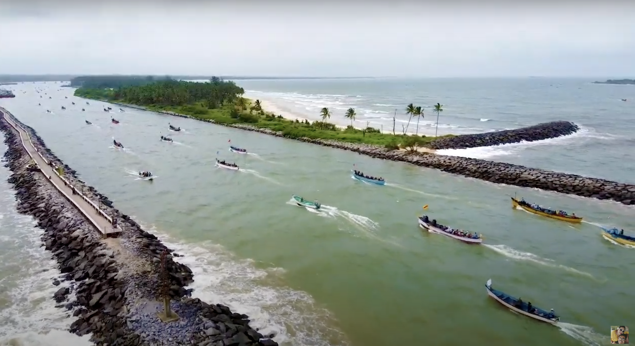 The Traveller: Malpe Sea walkway , Kaup beach and Lighthouse , Coastal ...