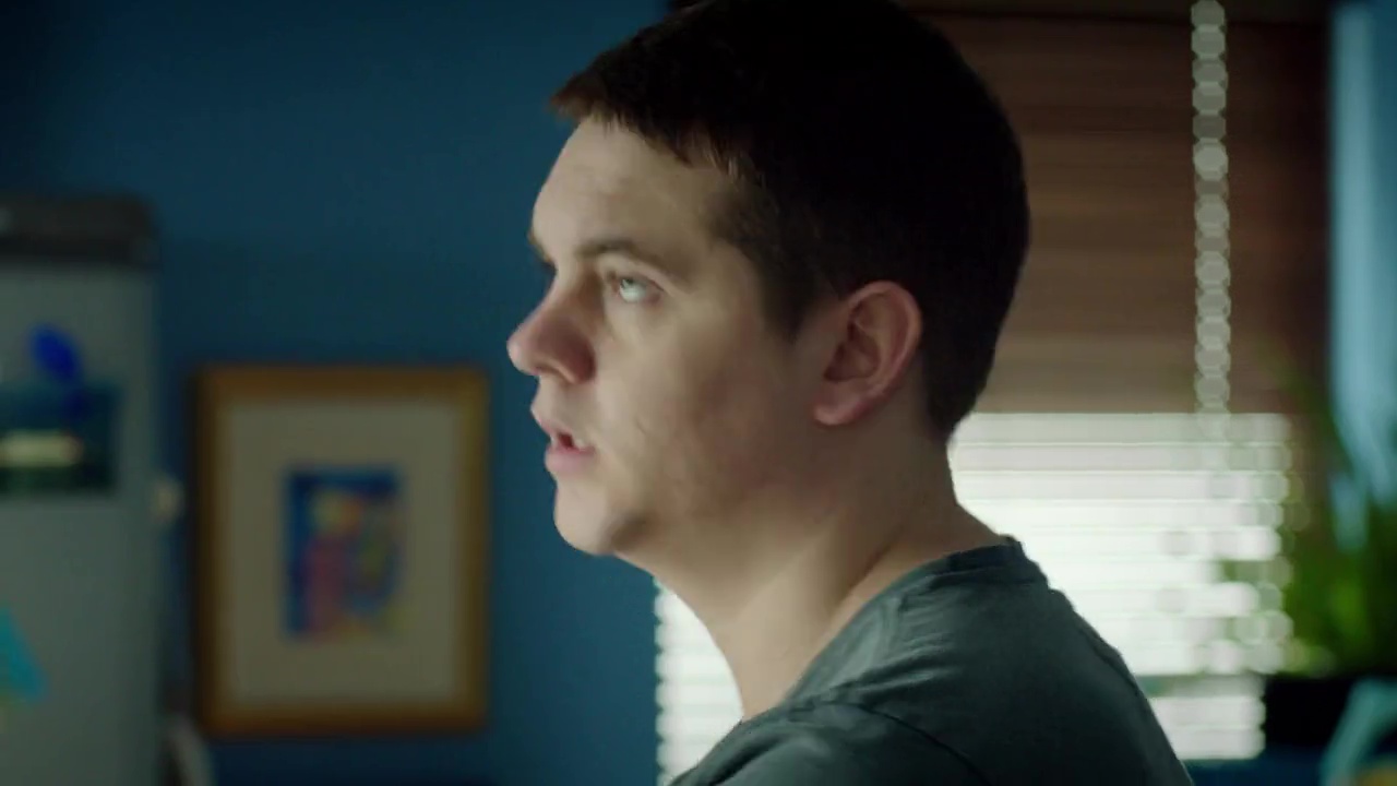 ausCAPS: Sean Verey and Ralph Ineson shirtless in Pramface 2-06 "Grumpy ...