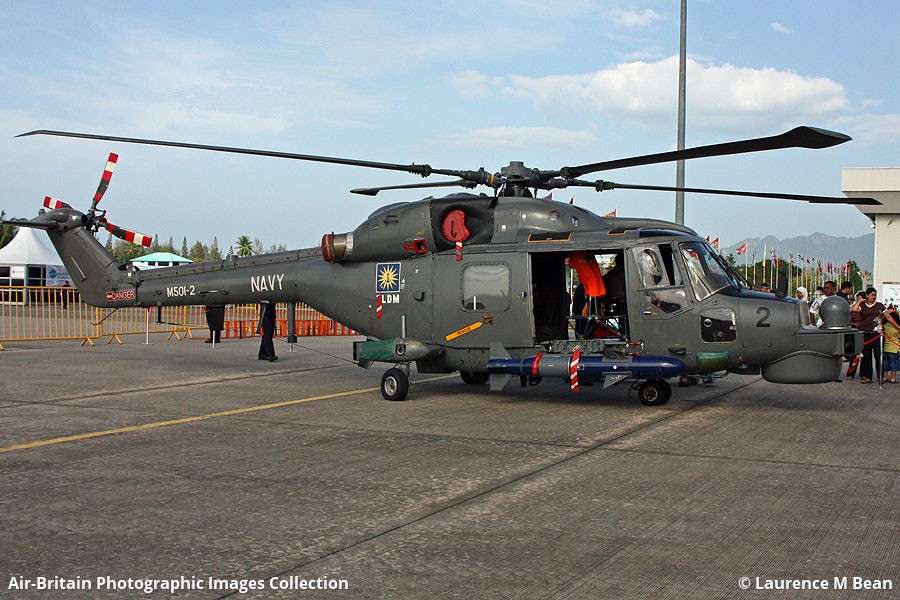 DEFENSE STUDIES: TLDM Selenggarakan Latihan Terbesar di Laut China Selatan