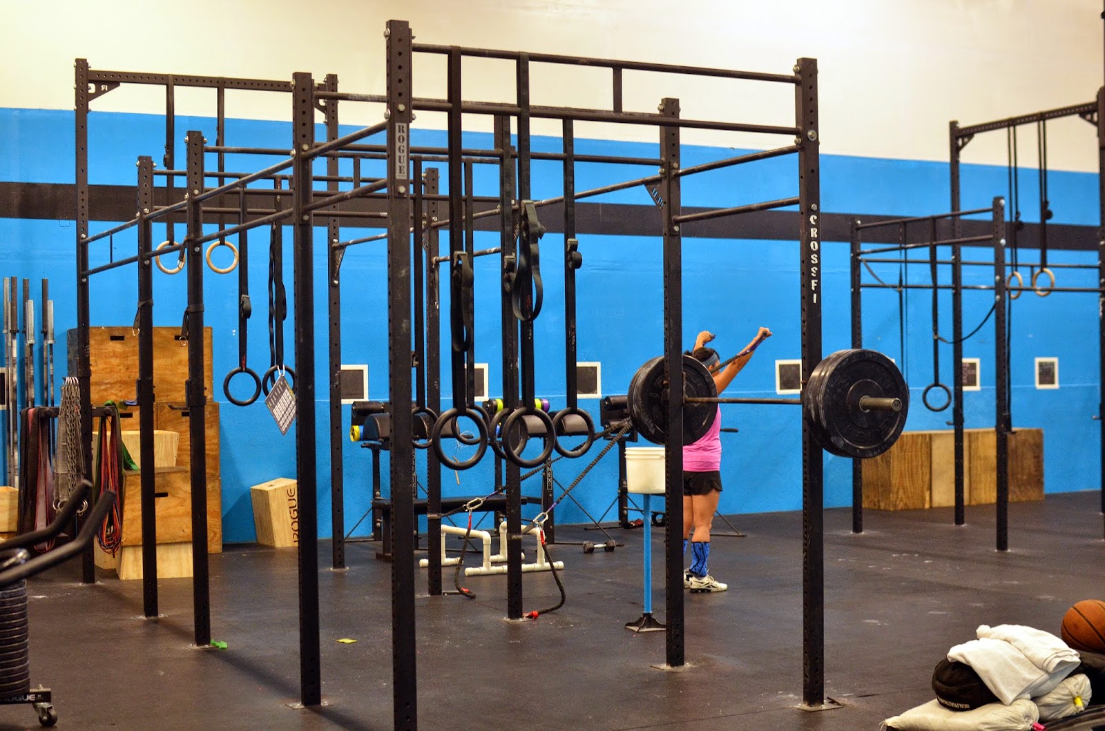 Jes' CrossFit Blog: CrossFit 808 -- New Location!