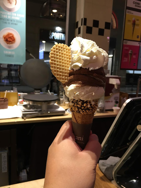 Cioccolatitaliani Gelato - Milan, Italy - Travel is my favorite Sport