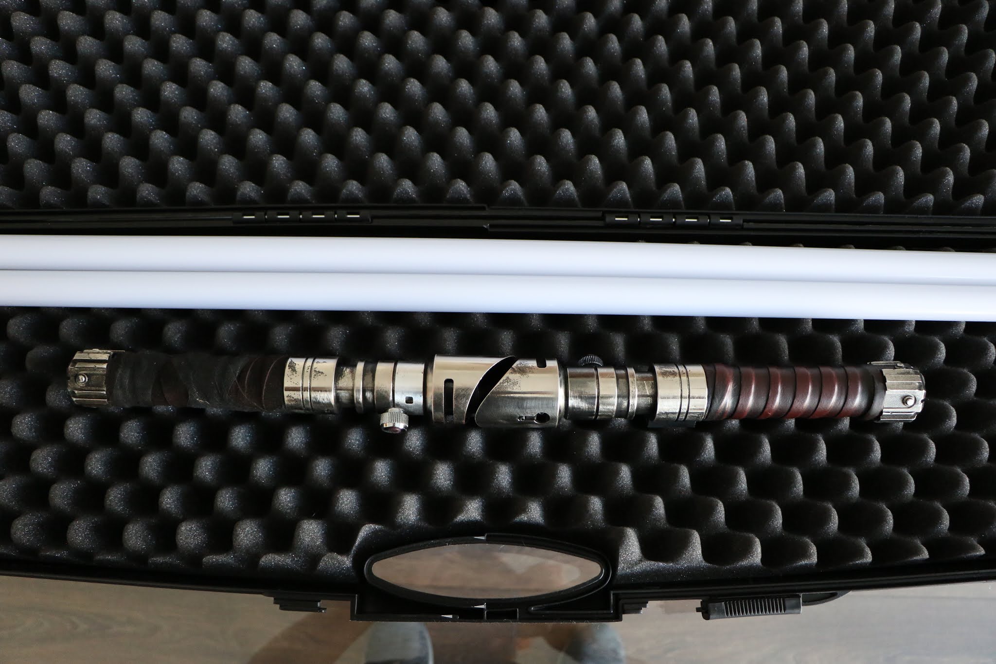 RO-LIGHTSABERS: Starkiller TFU2 Promo Lightsaber