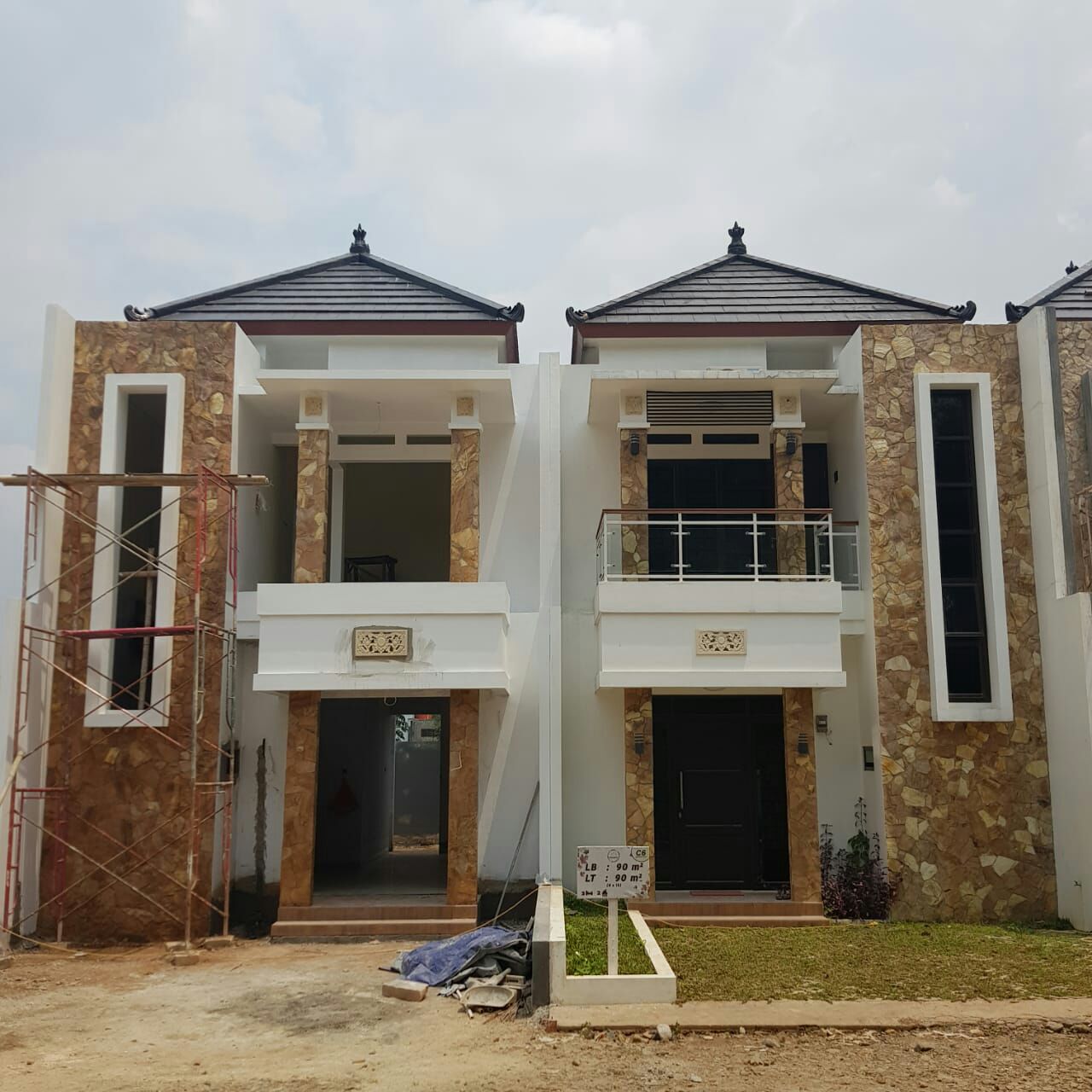 Dijual : Rumah Cantik di Cibubur