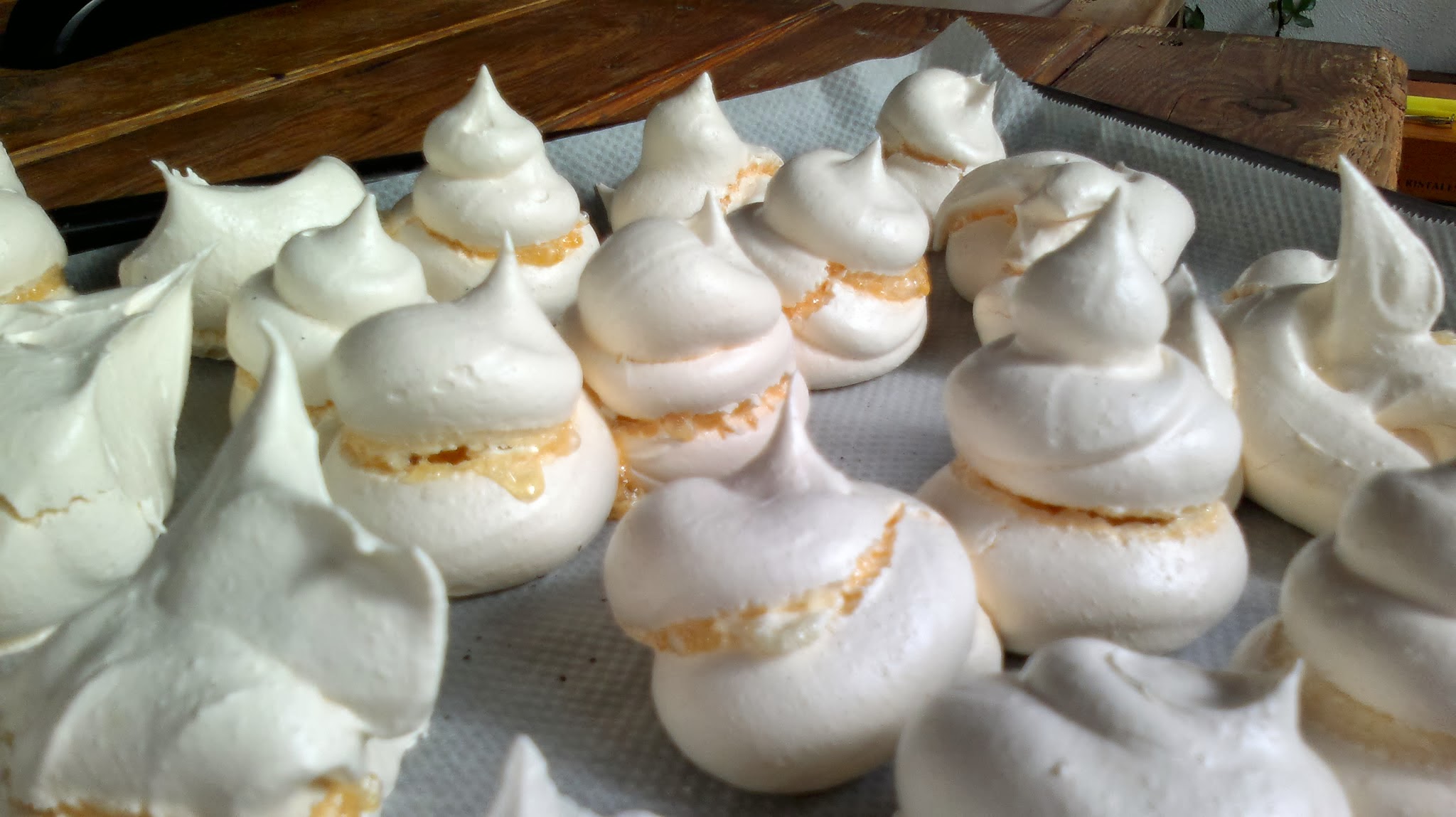 Dulces suspiros, merengue horneado