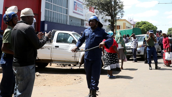 PICS : LOCKDOWN IN BYO | Mafaro