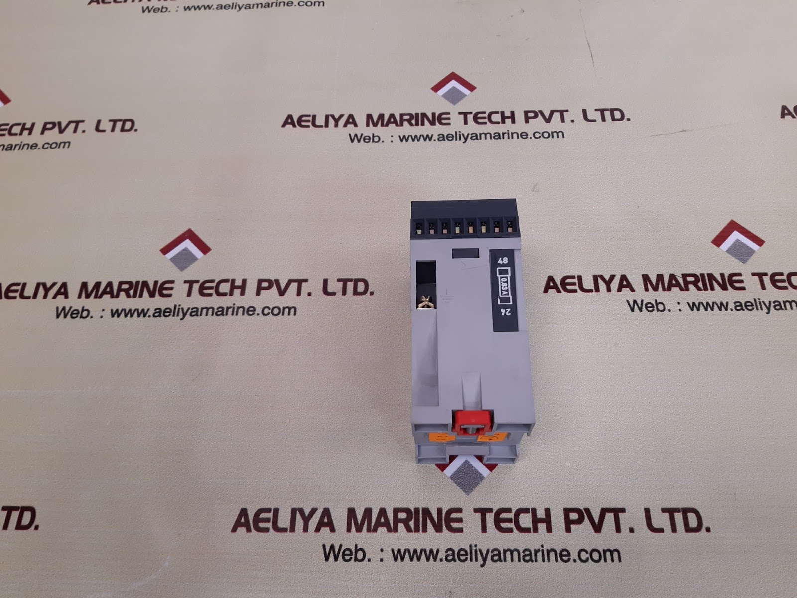 TELEMECANIQUE NY2 B 11 SAFETY BARRIER RELAY - Aeliya Marine