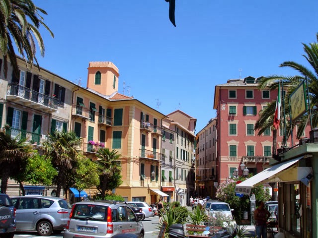 de Varazze à Cerri une côte de contrastes