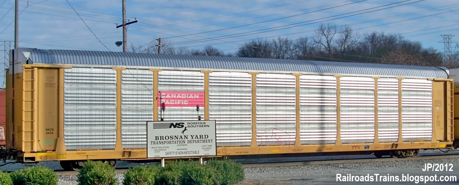 RAILROAD Freight Train Locomotive Engine EMD GE Boxcar BNSF,CSX,FEC ...