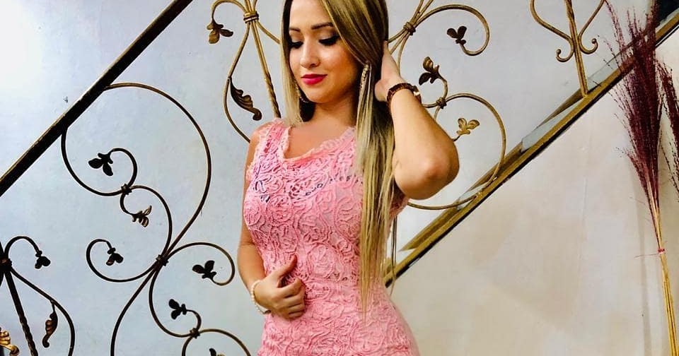 Celebrity Girls Pics: Astrid Avelar.