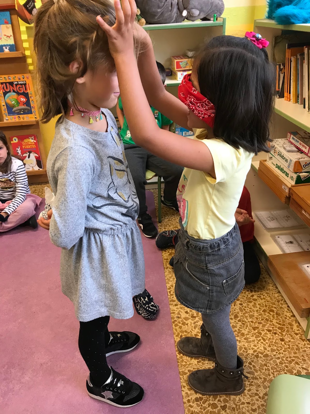 EL BLOG DE PRIMERO: Jugamos con los sentidos