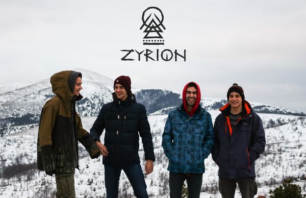 Helly Cherry Web Magazine: Zyrion: Funkcionišemo kao porodica