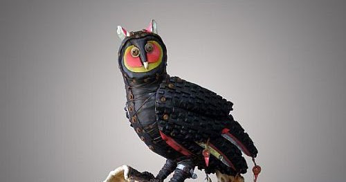 My Owl Barn: Life-like Animal Sculptures Made with Found Objects