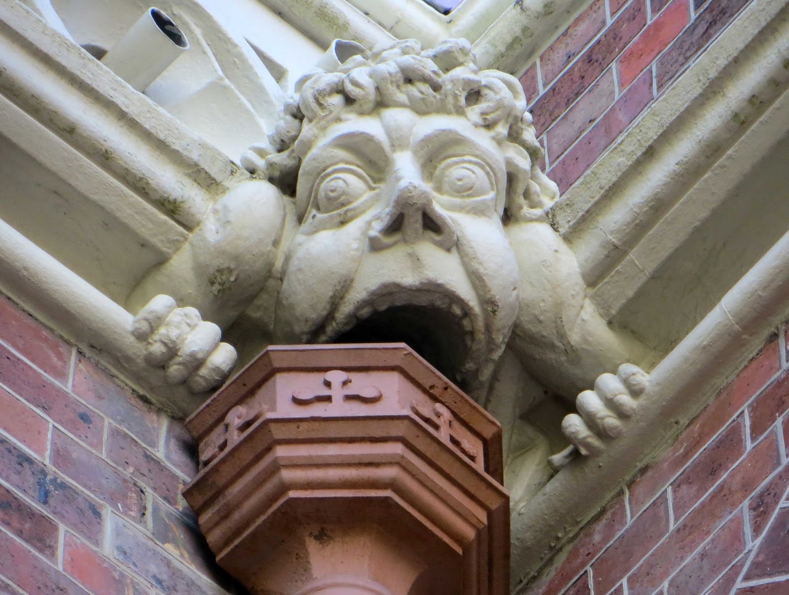 sconzani: Teutenberg's gargoyles