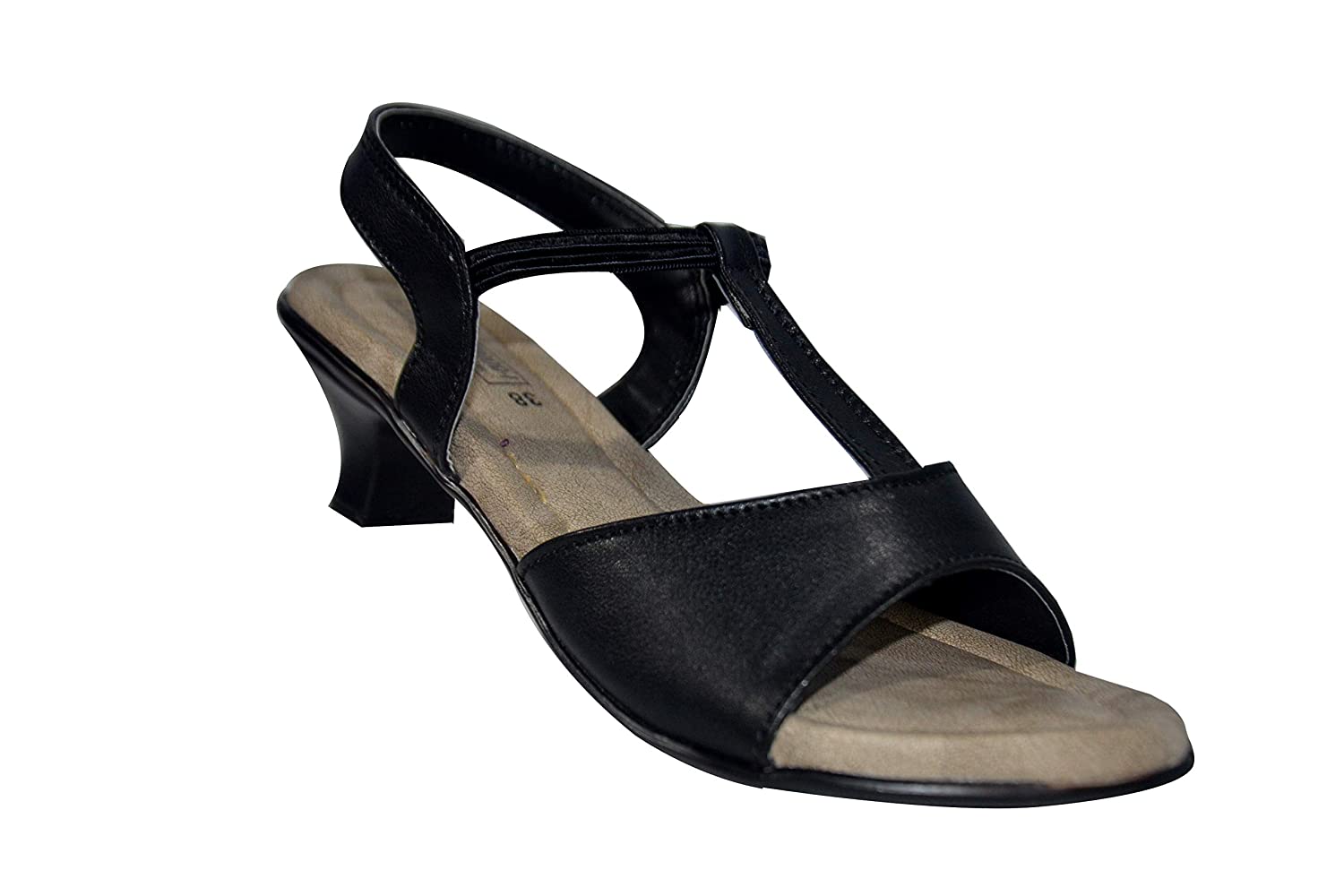 Top 5 Shoe Styles for Short Women