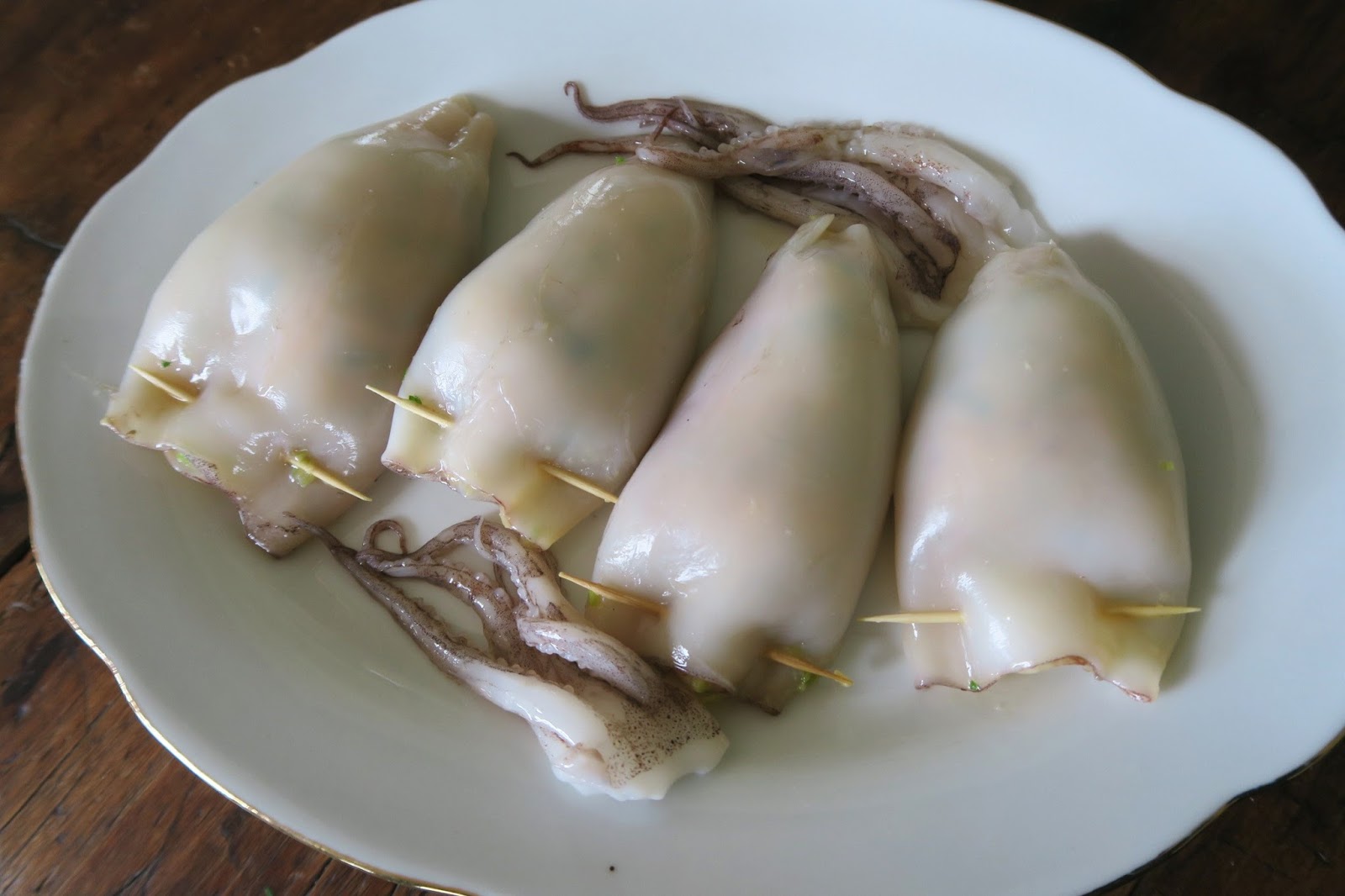 Cucina Conversations: Calamari Ripieni al Sugo (Stuffed Squid)