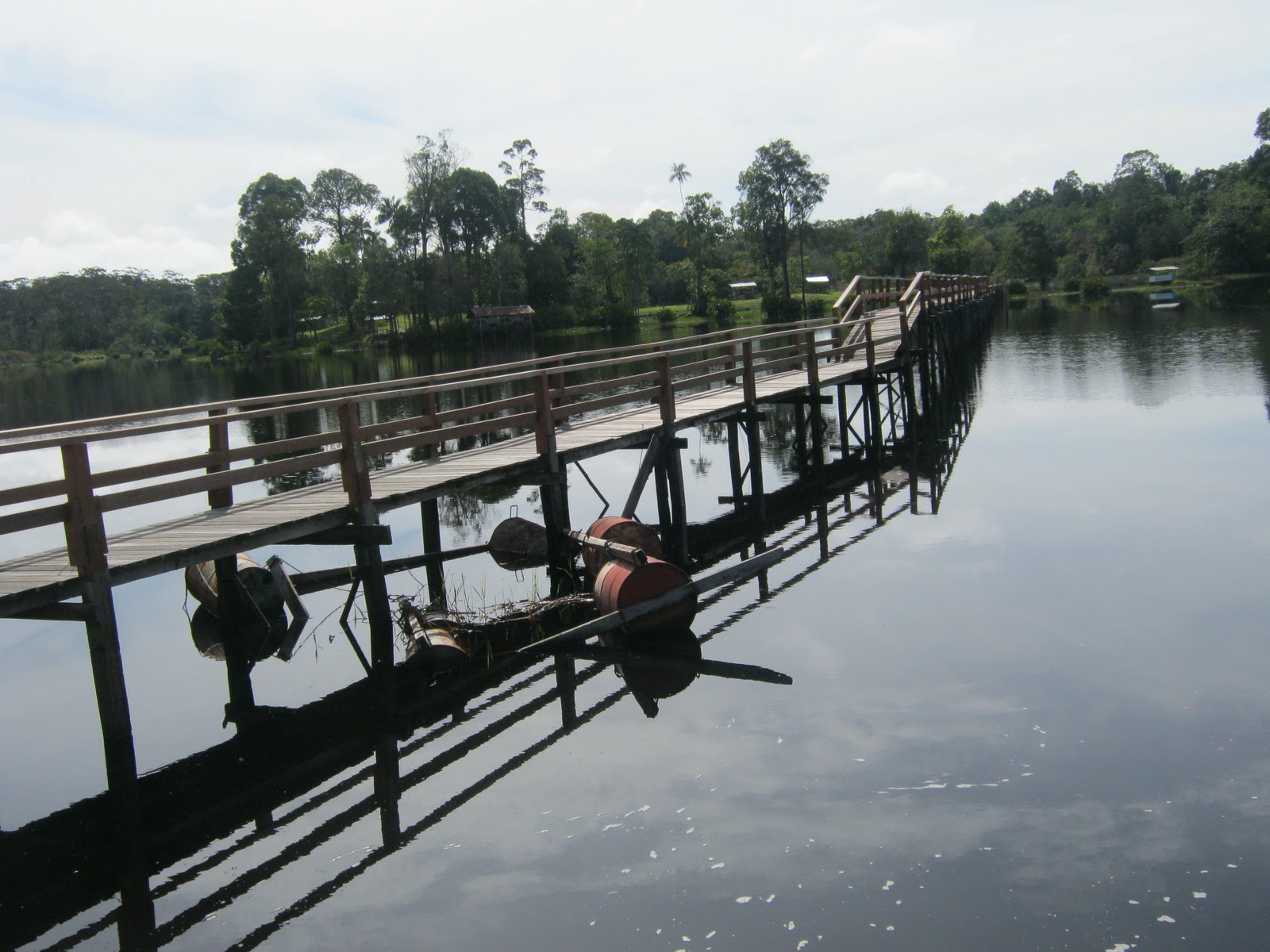 Brunei Tourism: TASEK MERIMBUN