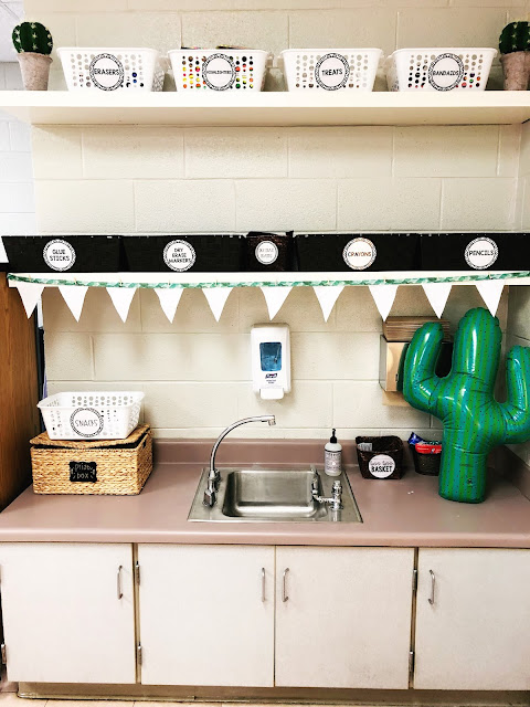 Modern Farmhouse Classroom Tour | The Lemonade Stand