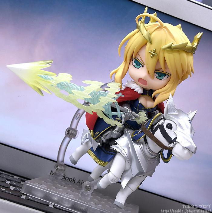 Preview de la Nendoroid de Lancer/Altria Pendragon & Dun Stallion de Fate/Grand Order por Good ...
