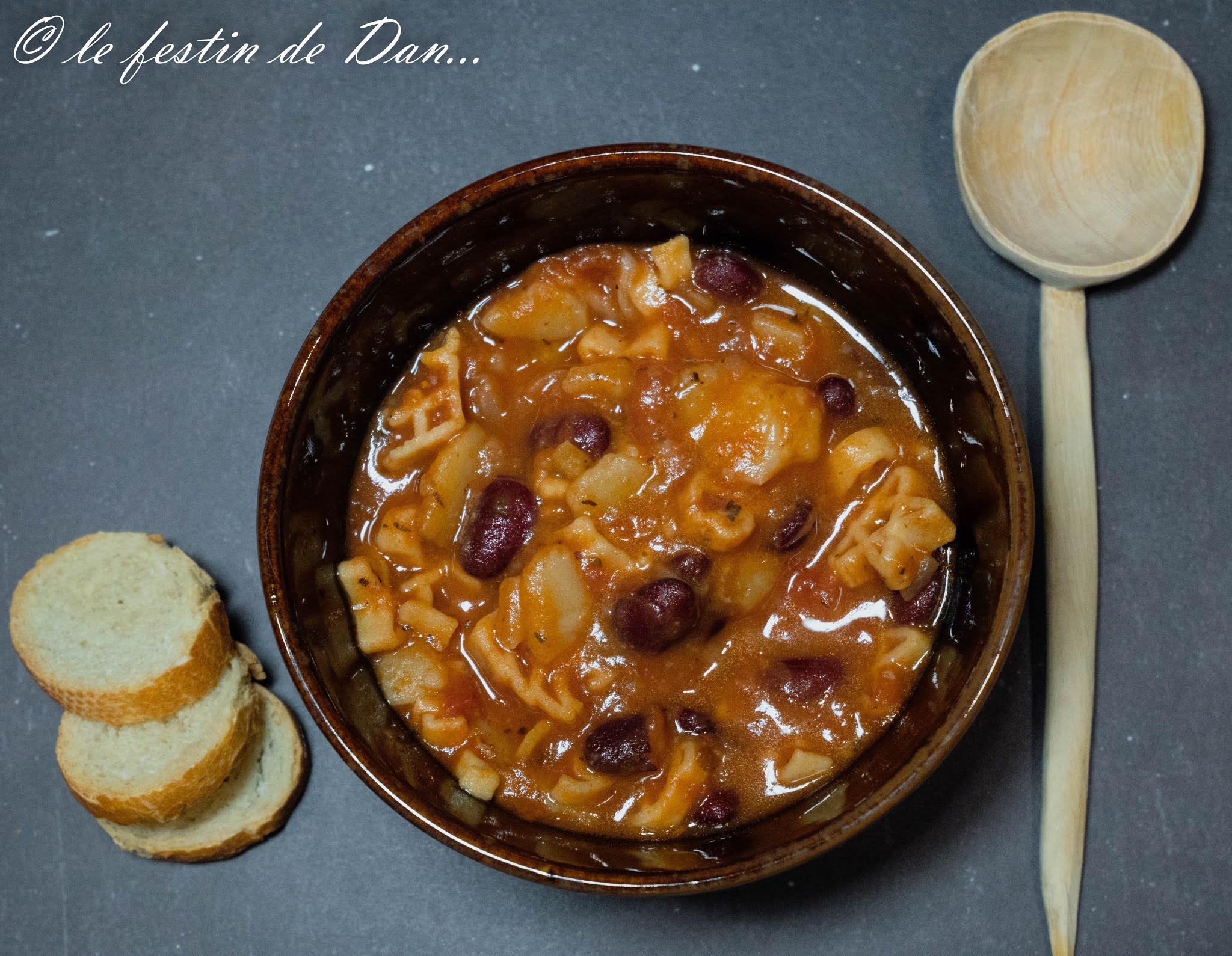 Le Festin de Dan: Soupe Aux Haricots Rouges