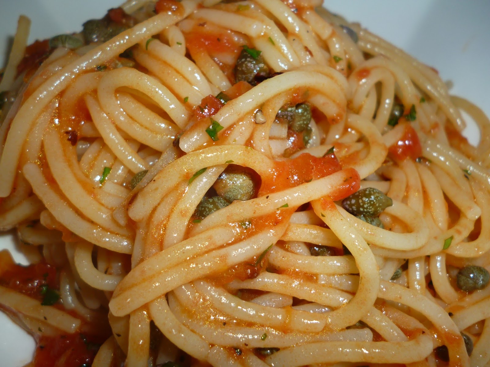 Fat and Forty Something: Wednesday 18 May - Spaghetti with Tomato ...