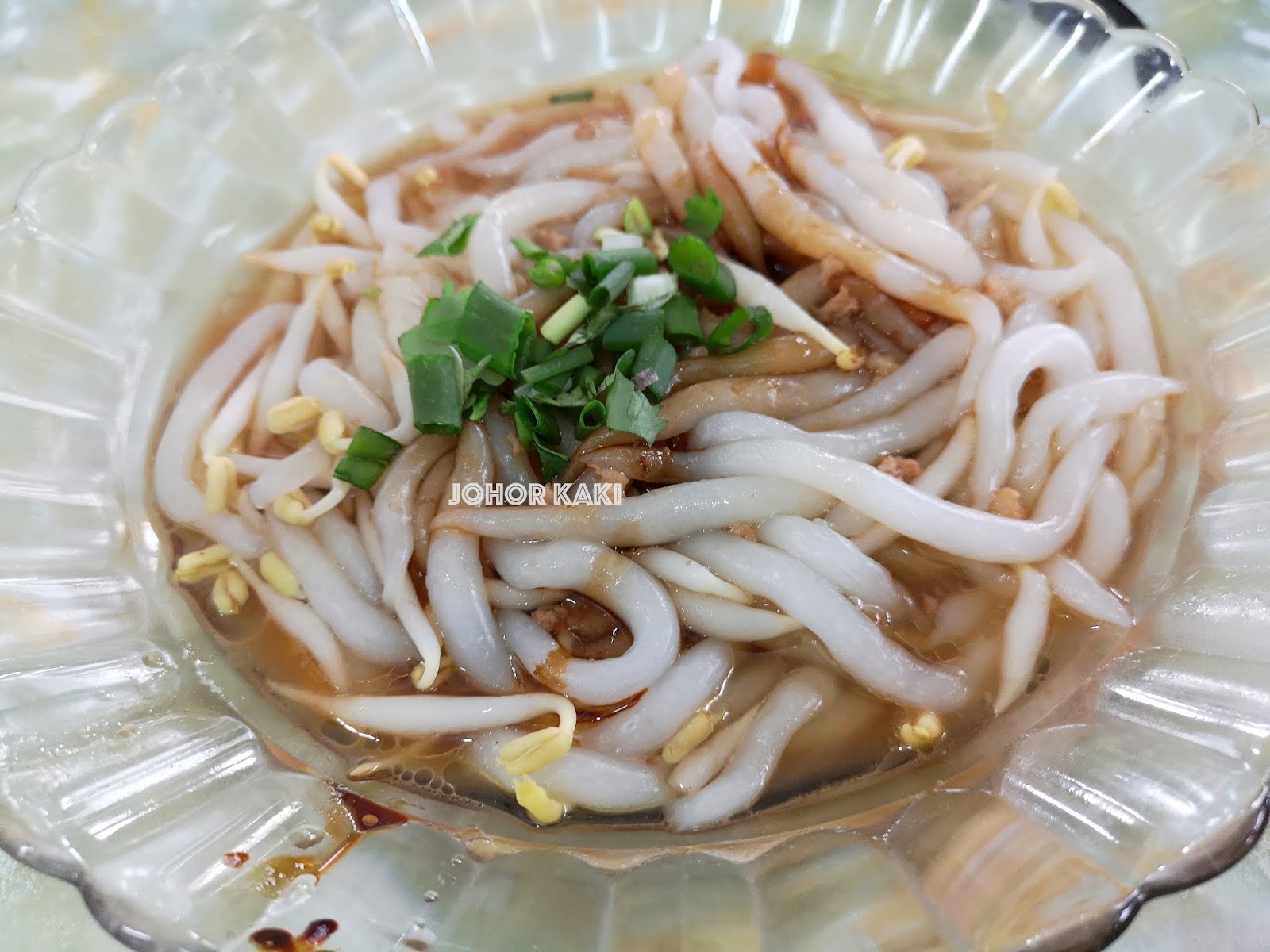 Kwong Hong Yong Tau Fu (known as Yong Liew Fun in Ipoh) 广丰茶室酿料粉 ⭐⭐⭐⭐ ...