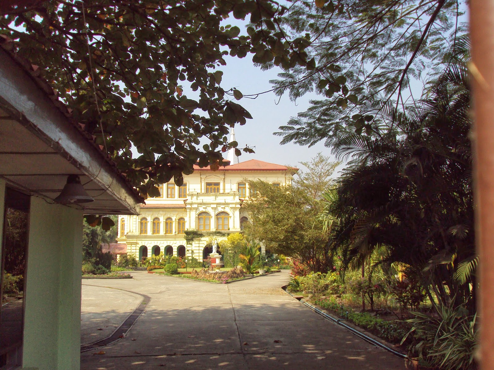 The Navigator: Myanmar - Yangon - Day 3 Part 2