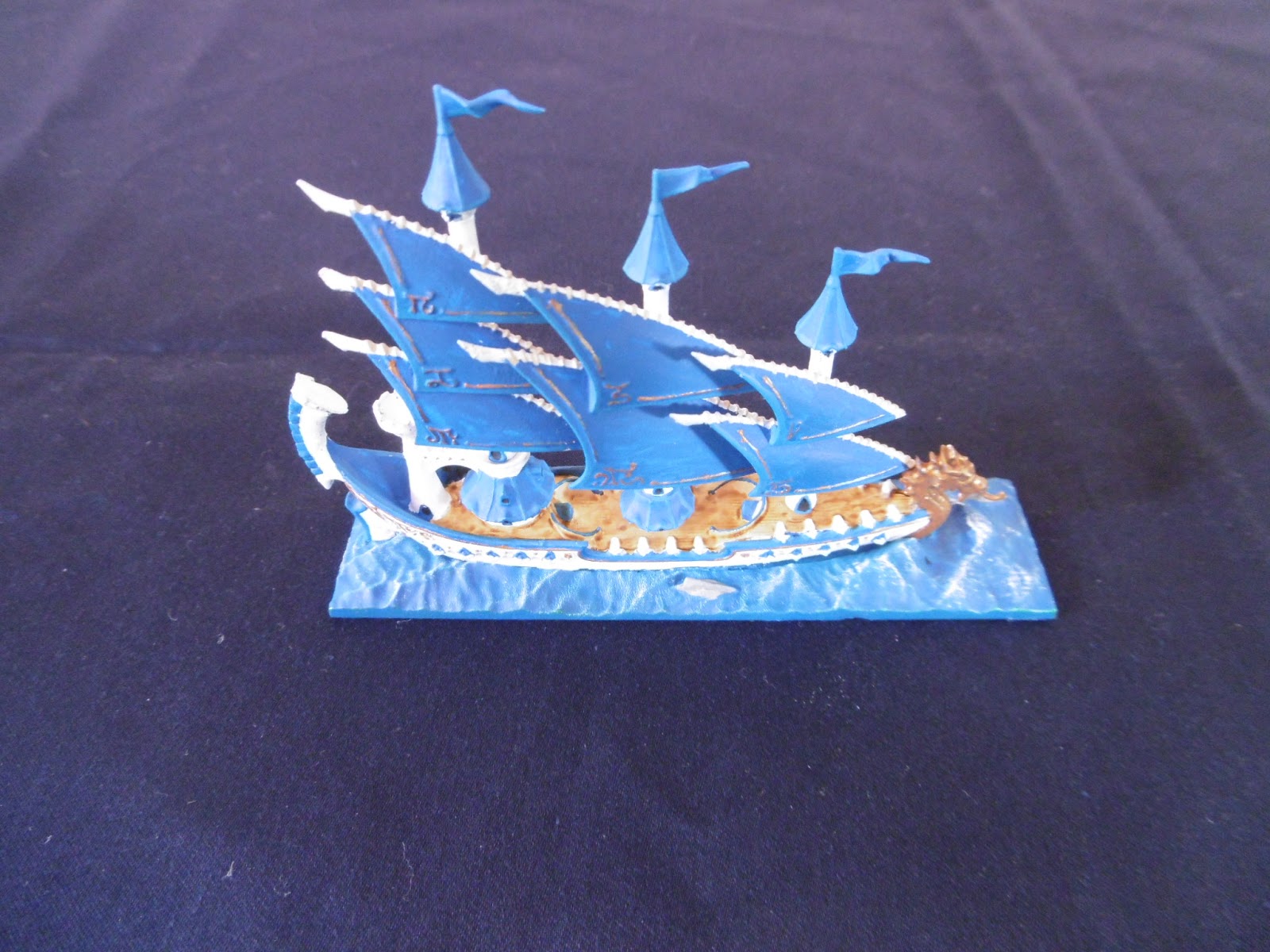 Into the Maelstorm: Man o' War high elf ships