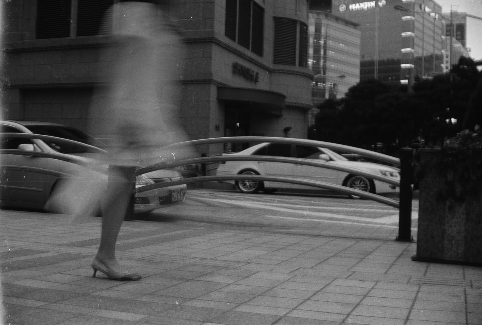 Ararat Regional Art Gallery: Li Gang - in the grey scale