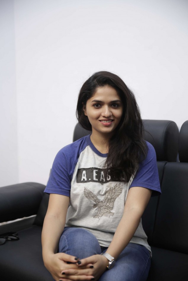 Actress Sunaina 2016 Latest Stills | Gethu Cinema