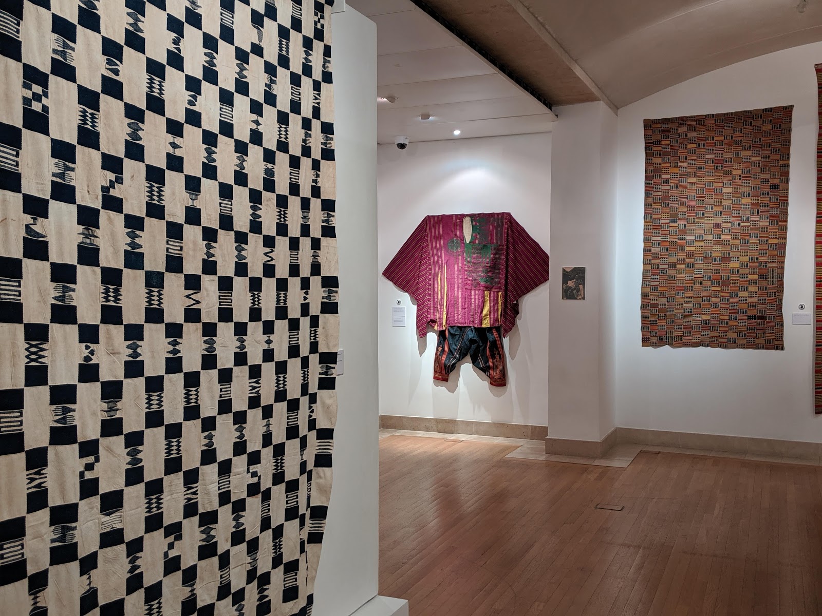 margaret-cooter: African textiles at Brunei Gallery till 14 Dec