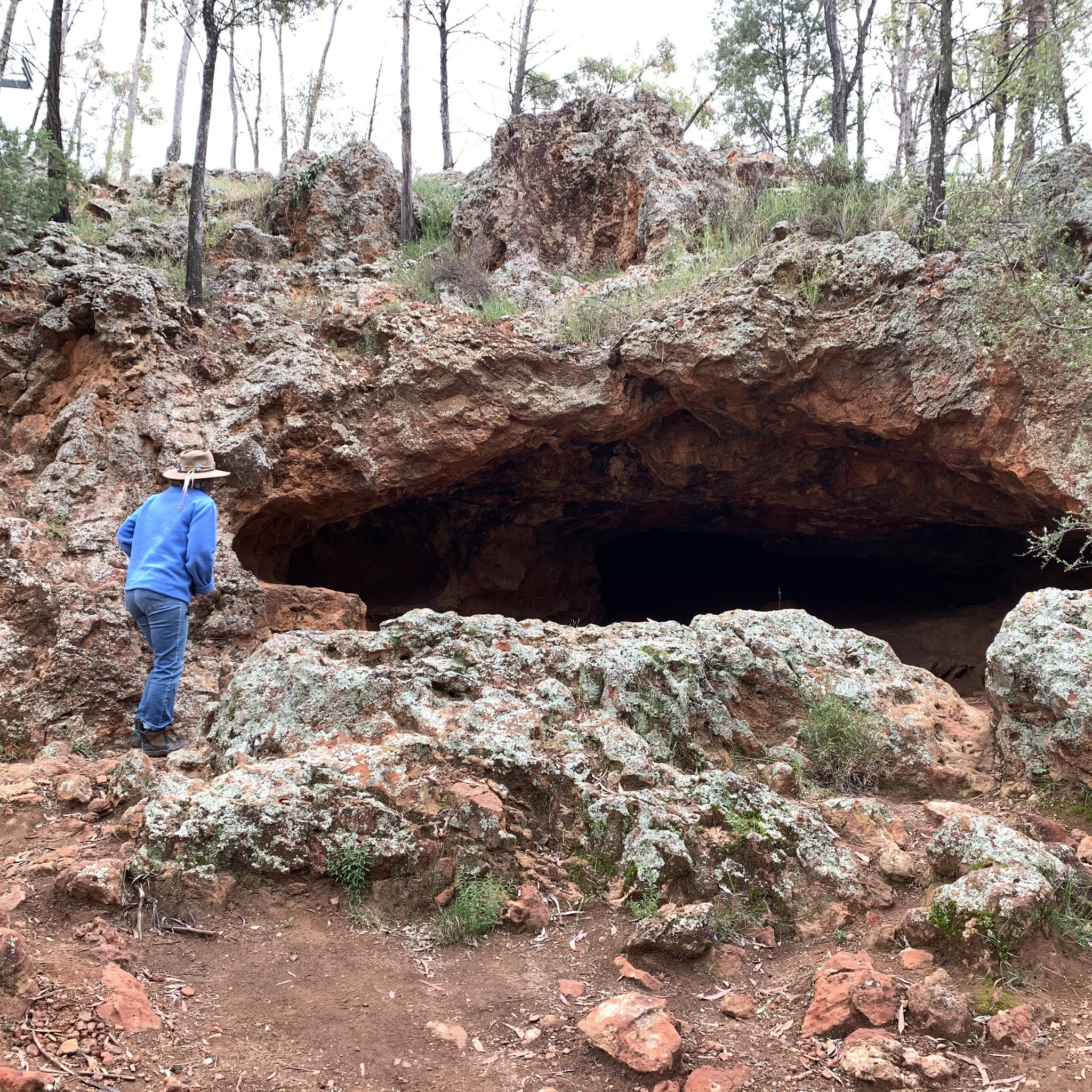 jannimary: Exploring the Pilliga - Part 2 - The Salt Cave