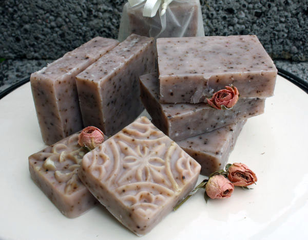 TIKRAS MUILAS: Naturalūs, rankų darbo muilai