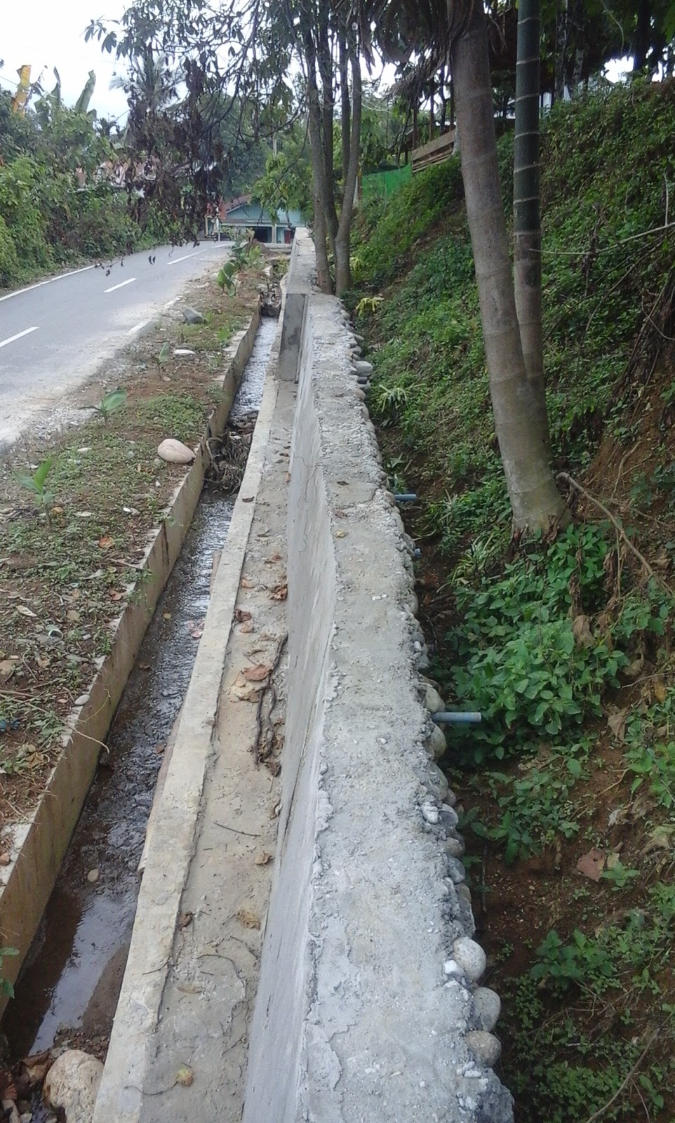 Proyek TPT Lawe Bekung Dikerjakan Tidak Sesuai Spek