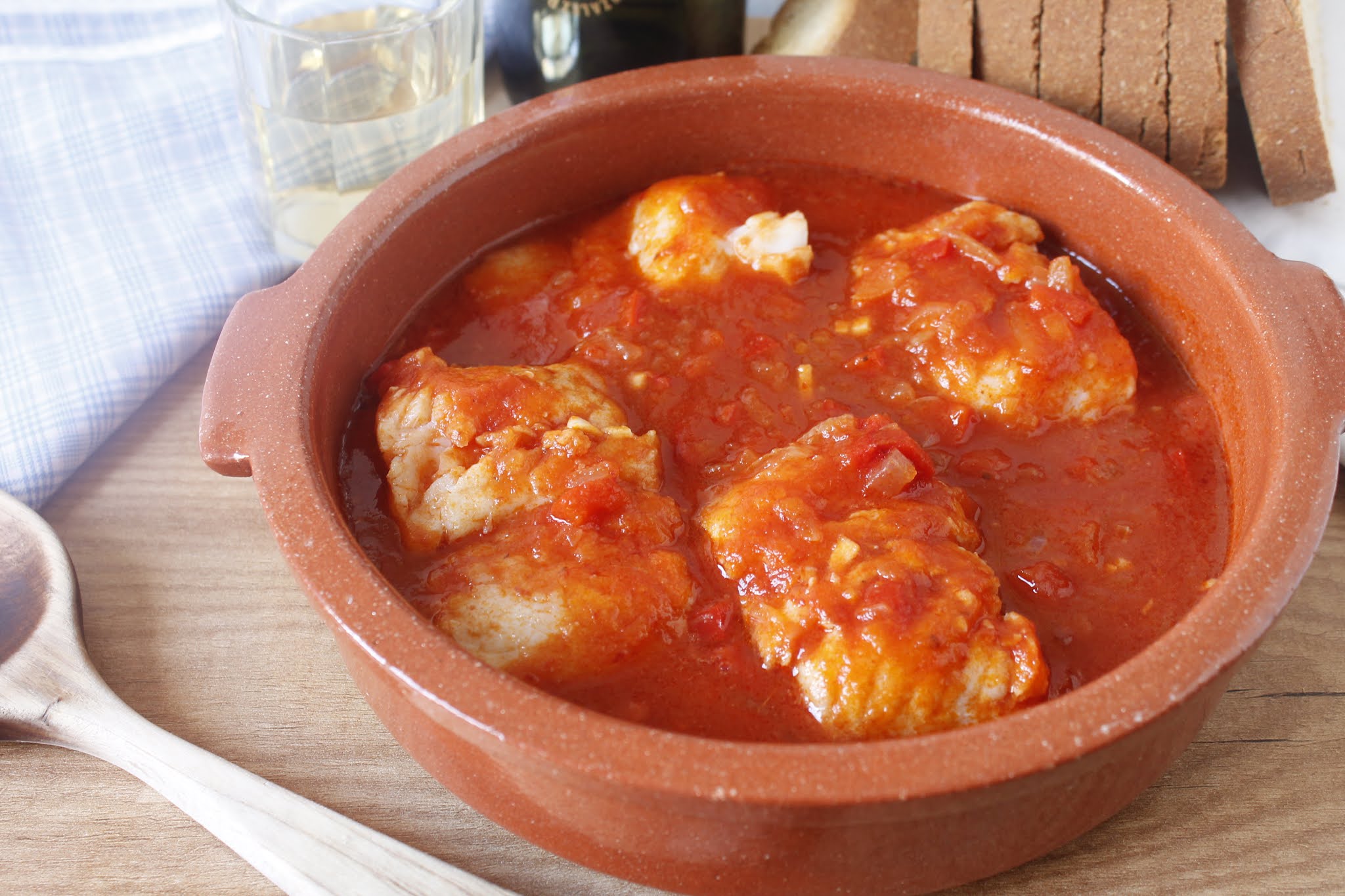 Merluza a la vizcaína ~ Con sabor a huerto