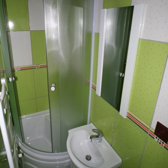 MODELE DE BAI: Pentru baile mici