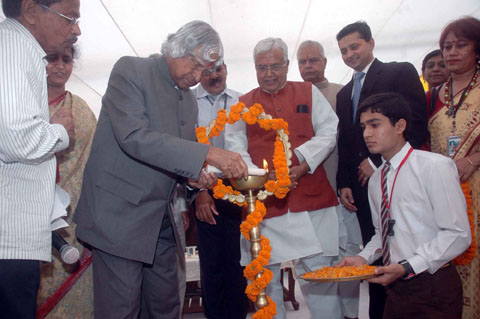 View Patna: APJ Abdul Kalam at DAV School, BSEB Colony