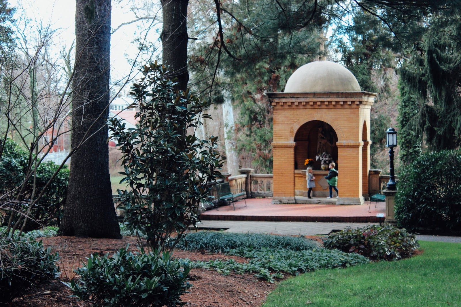 Not-So-SAHM: Franciscan Monastery of the Holy Land in America