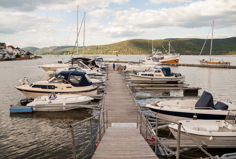 Svelvik Marina As: Marina og båthavn i Svelvik