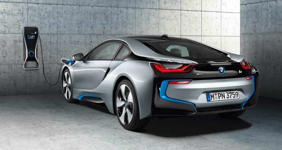 BMW Plans For Pure-Electric i8 With 750 hp, 480 kms Range