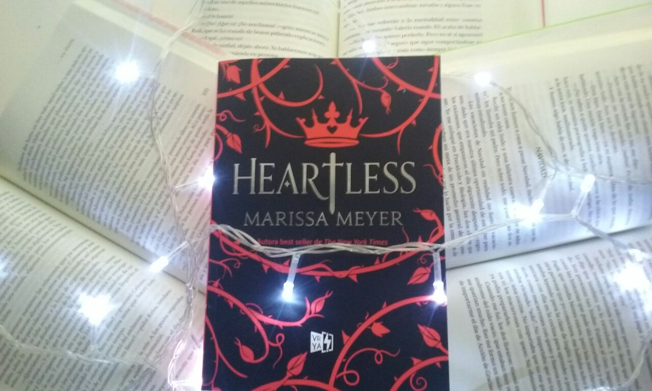 Bajo la misma lectura: Heartless-Reseña