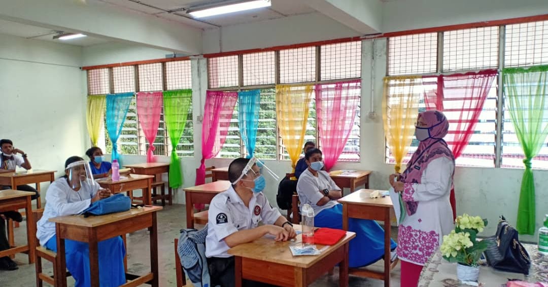 LAMAN BLOG SMK PRAI - PEA 0001: HARI PERTAMA PERSEKOLAHAN - 15 JULAI ...