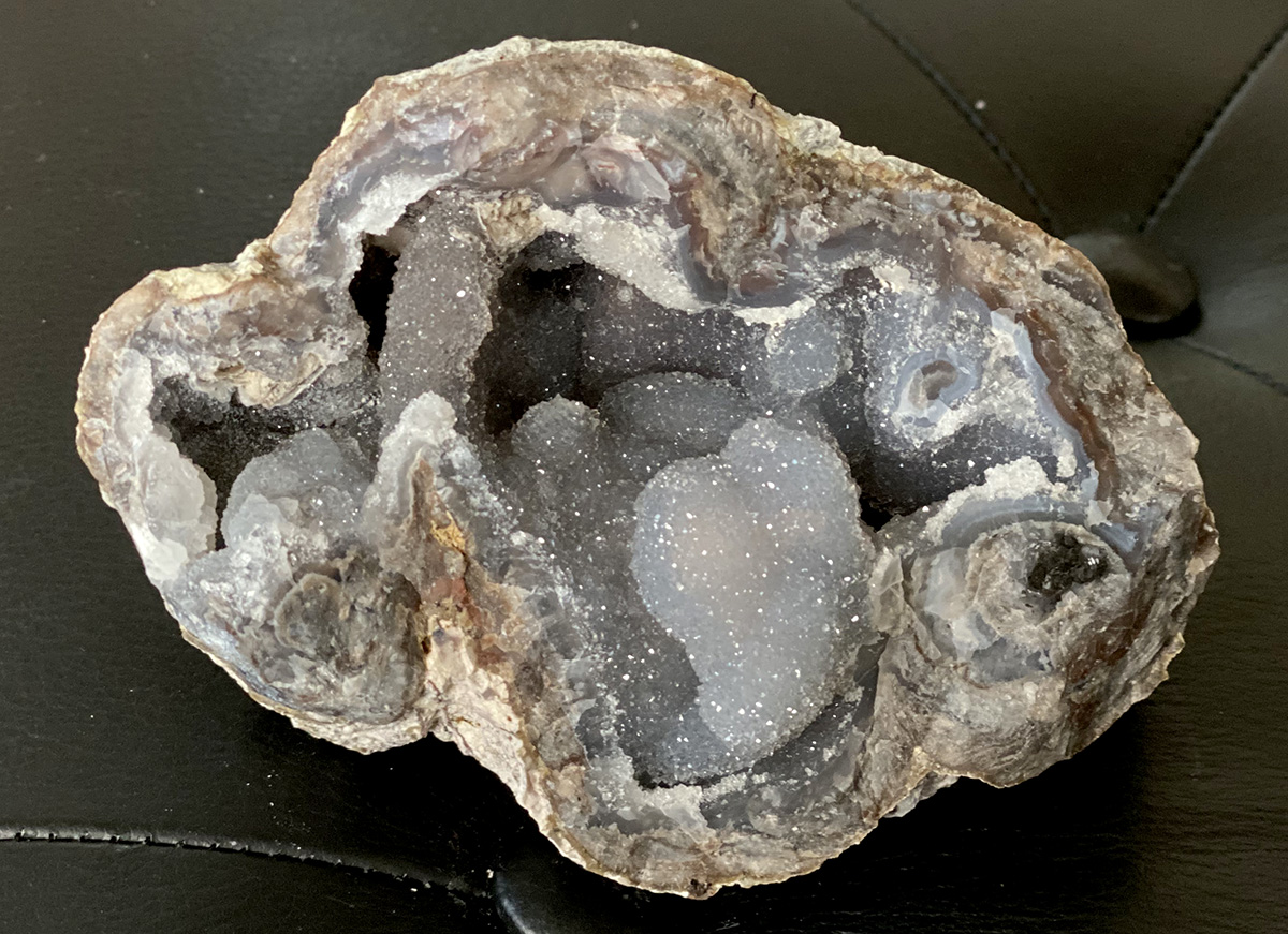 Dugway Geode Beds - light-in-leaves