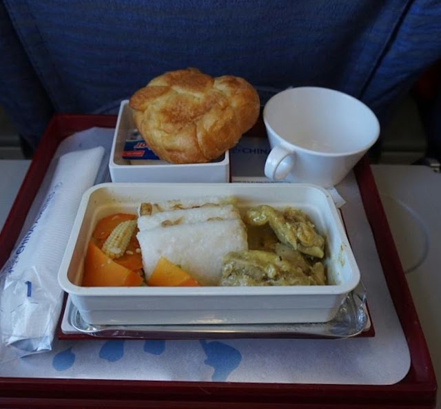 Makanan Pesawat AirAsia, Garuda Indonesia, Sriwijaya Air, JetStar dan ...