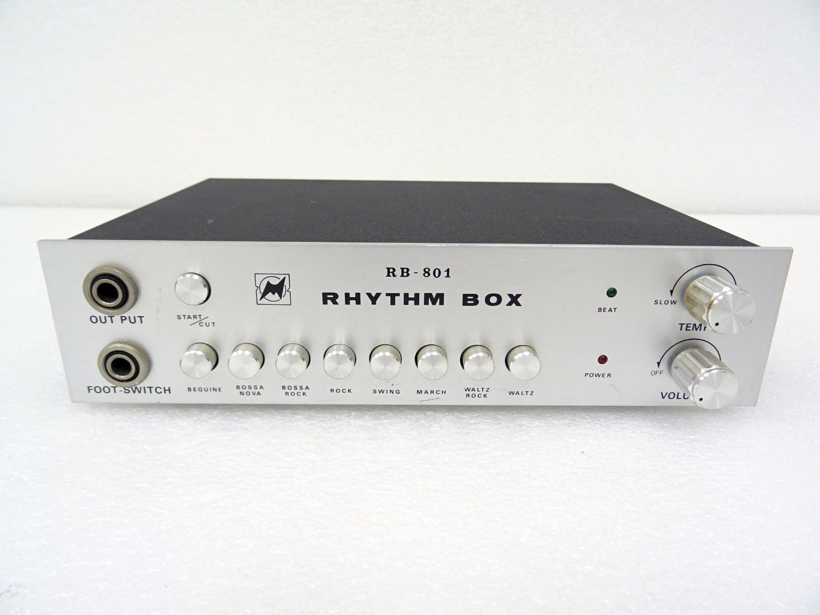 MATRIXSYNTH: MACH Rhythm Box RB-801 Vintage Analog Drum Machine
