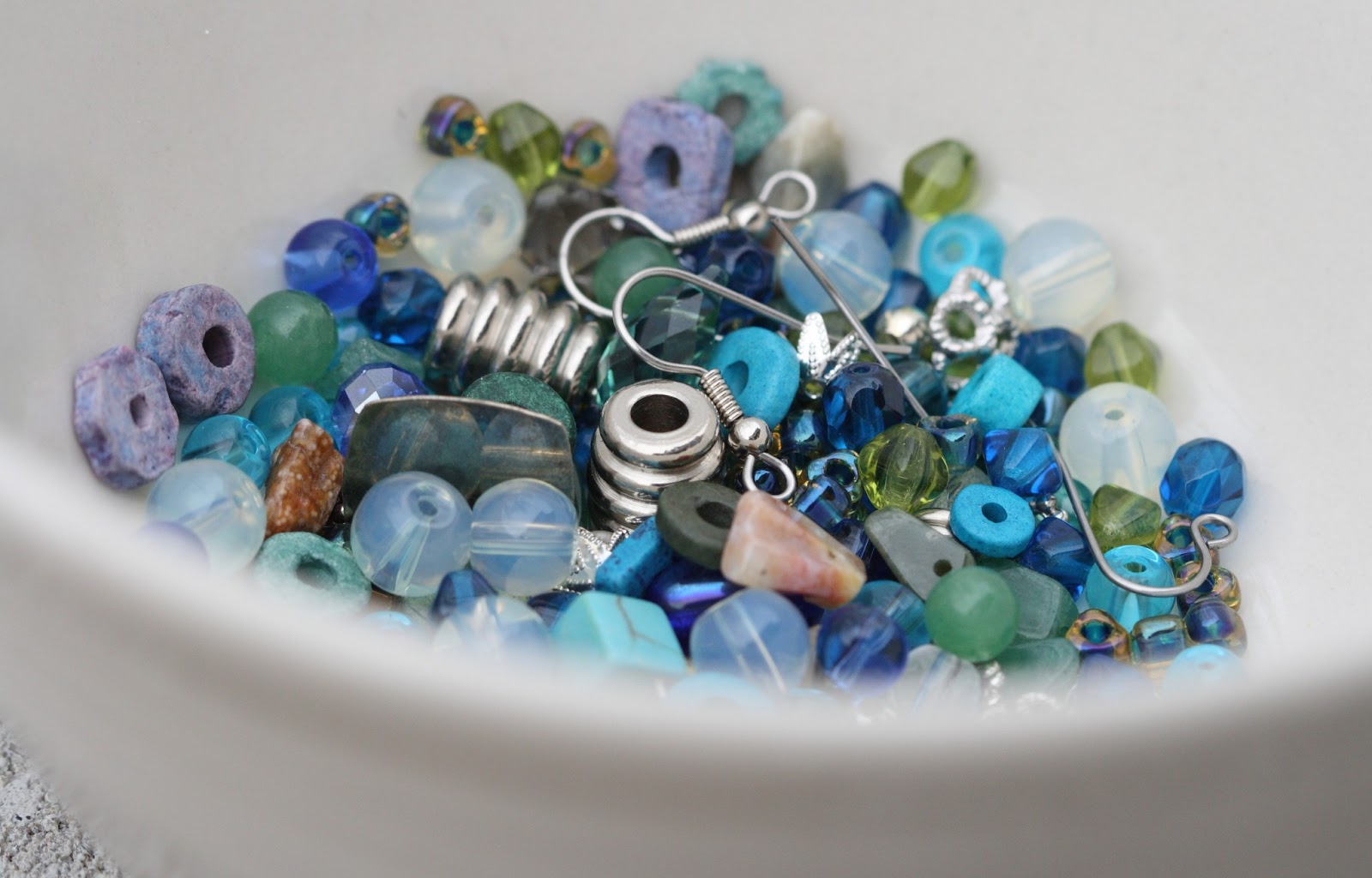 A Work in Progress: My Bead Table Blog Hop 2