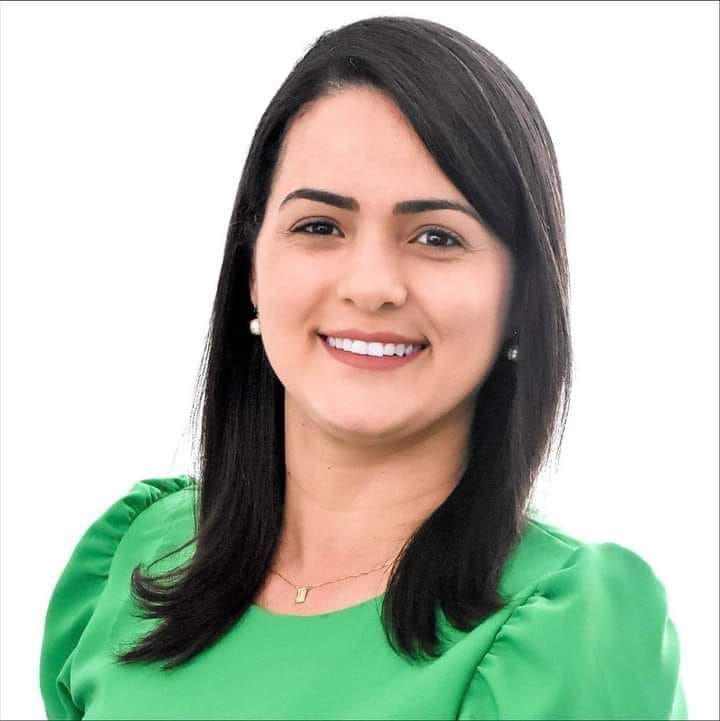 Mais Casinhas | 14 Anos: Juliana de Chaparral toma posse como prefeita ... Mais Casinhas | 14 Anos: Juliana de Chaparral toma posse como prefeita ...